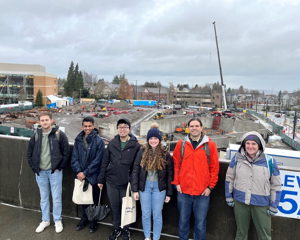 Larabee Leads UWT Students on Tour of Mary Bridge Site | GeoEngineers